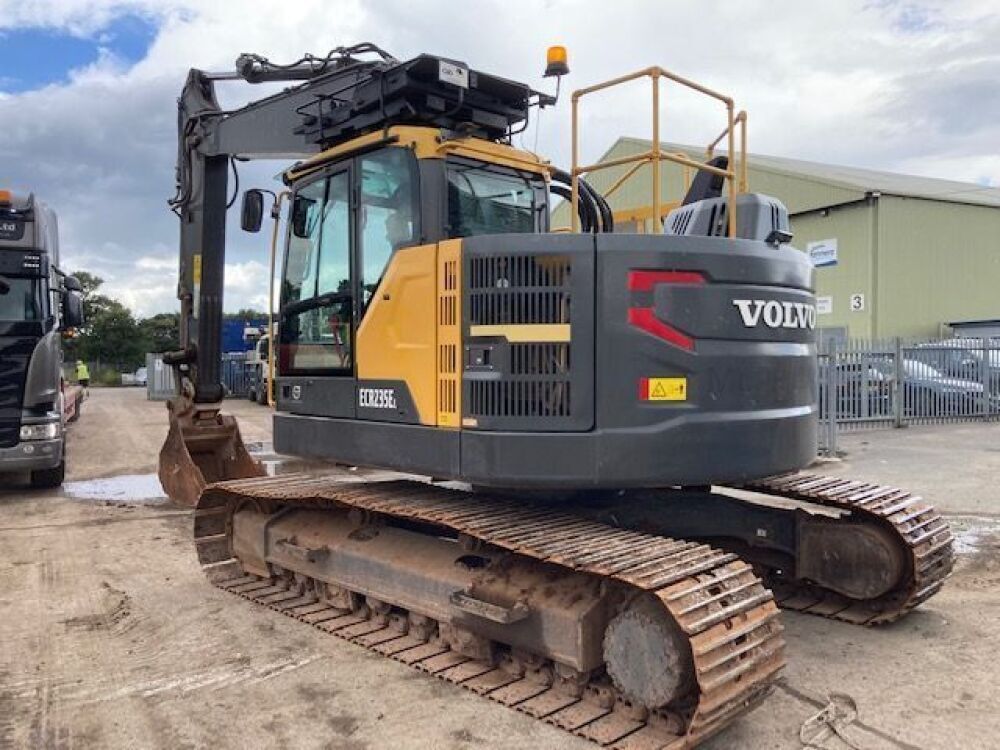 2015 Volvo ECR235EL Excavator | Malcolm Harrison