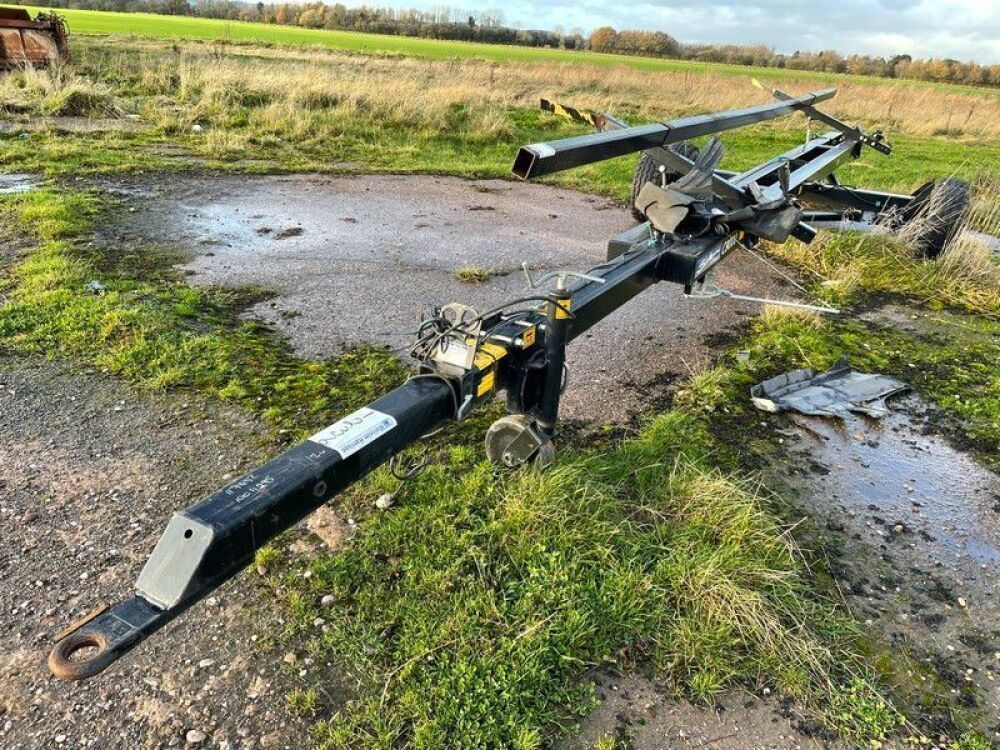 Shelbourne C9000 Tandem Axle Combine Header Trailer | Malcolm Harrison