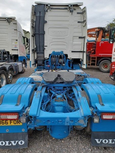 2016 Volvo FH 540 Globetrotter 6x2 Mini Midlift Tractor Unit | Malcolm ...