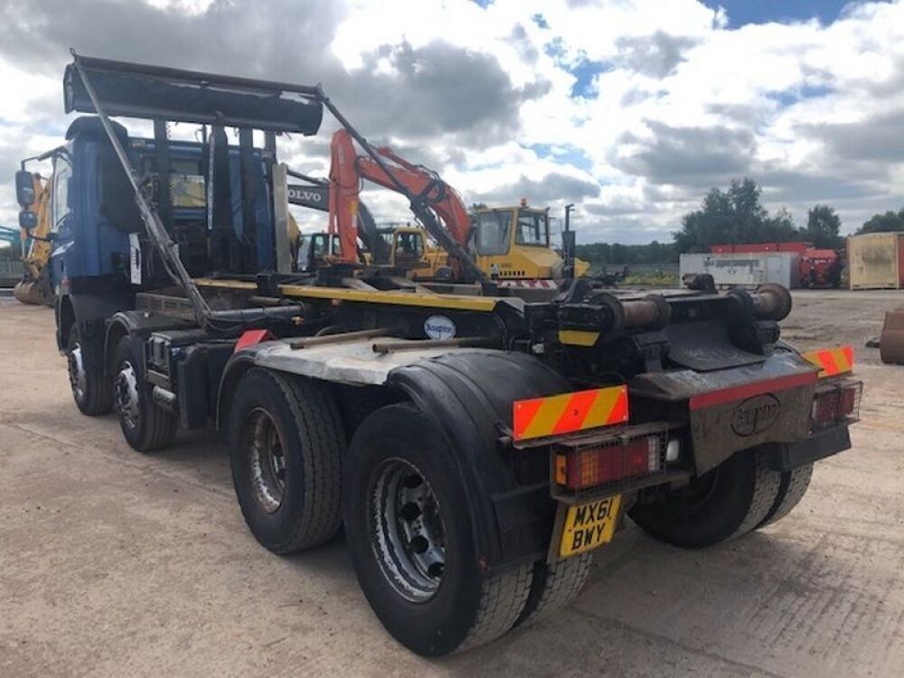 2012 DAF CF85 360 8x4 Hook Loader | Malcolm Harrison
