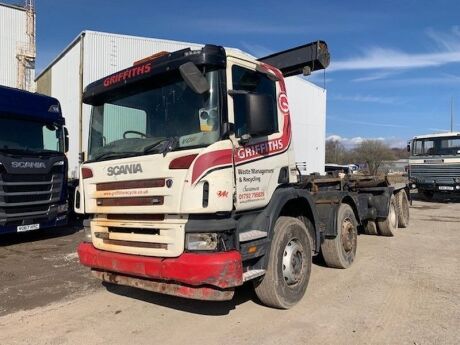 2010 Scania P380 8x4 Hook Loader | Malcolm Harrison