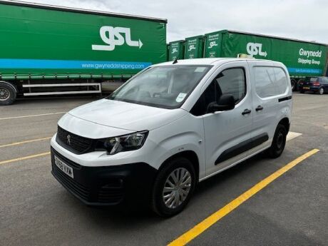 2019 Peugeot Partner CDV Van | Malcolm Harrison