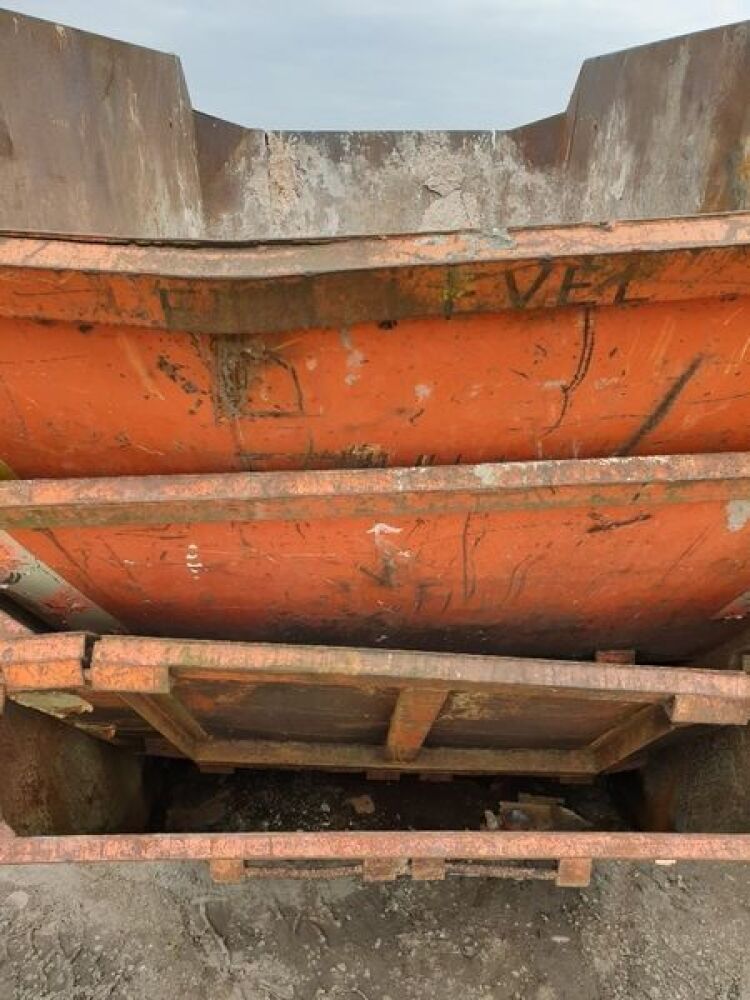 8yrd Drop End Skip | Malcolm Harrison