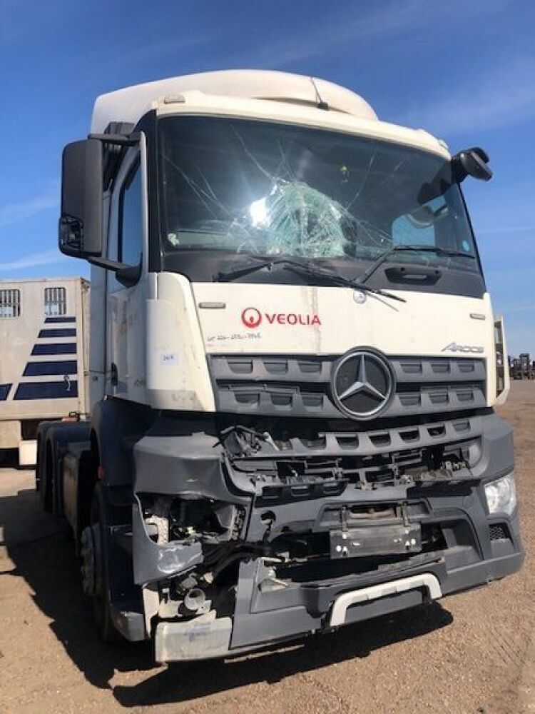 2015 Mercedes Arocs 2545 6x2 Mid Lift Tractor Unit | Malcolm Harrison