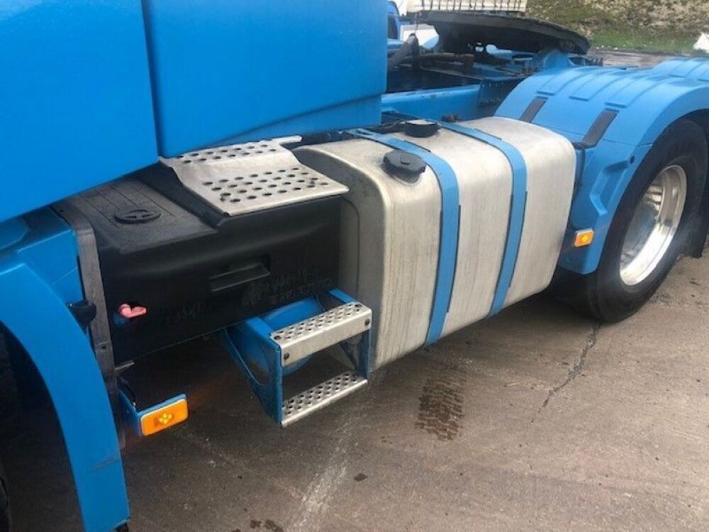 2016 Volvo FH540 6x2 Tag Axle Tractor Unit | Malcolm Harrison