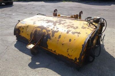 JCB 240 SC Hydraulic Sweeper Attachment | Malcolm Harrison